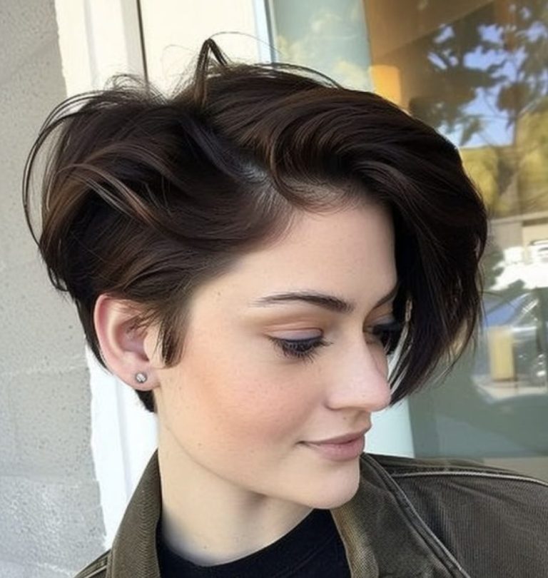 These 39 Shaggy Pixie Cut Ideas Are So Chic, They’ll Make You Want To ...