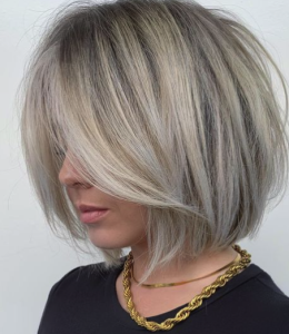 We Love These Feathered Bob Hairstyles That Add Volume & Flow To Your Hair