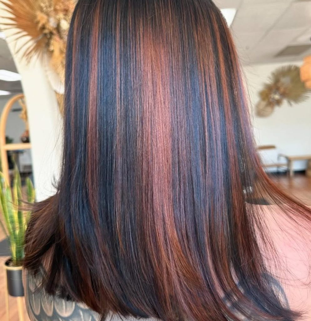 Get Ready To Shine With These 53 Beautiful Dark Brown Hair With Highlights