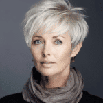 25 Stylish Older Women Prove the Modern Wedge Cut Is Timeless