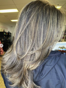 Level Up Your Long Hair Game With These 87 Long Layered Haircuts And ...