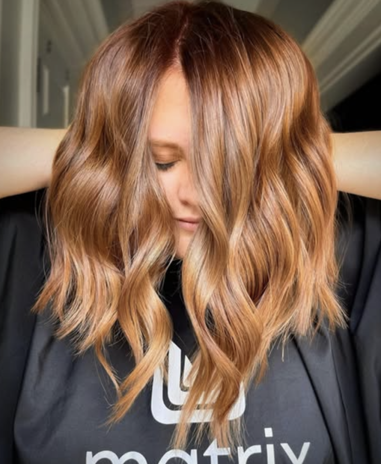93 Stunning Examples of Side-Part Layered Hair