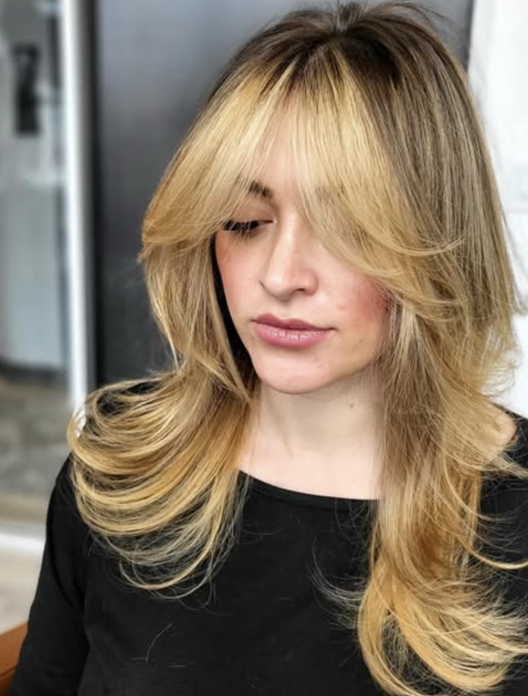 93 Stunning Examples of Side-Part Layered Hair