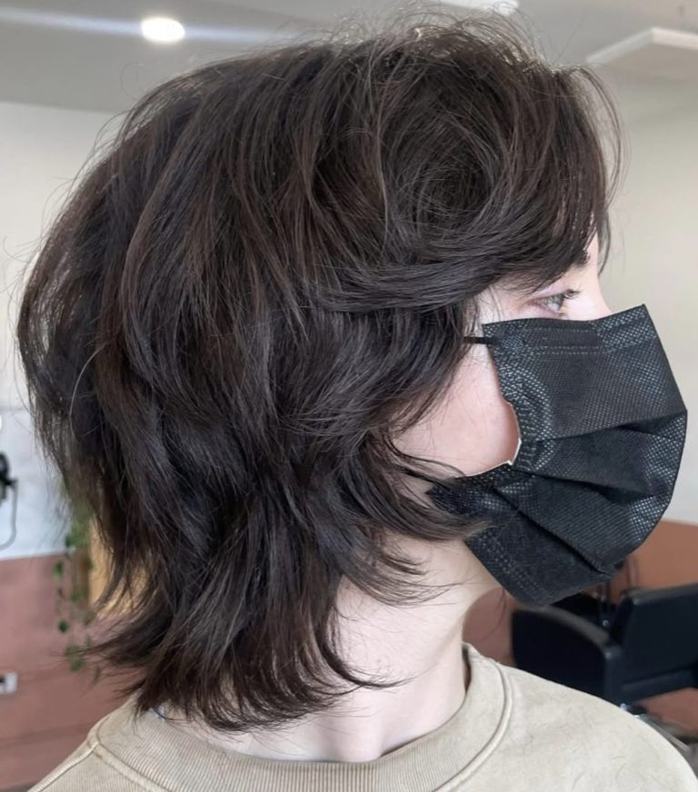 27 Wolf Cuts for Short Hair With SERIOUS Wow Factor