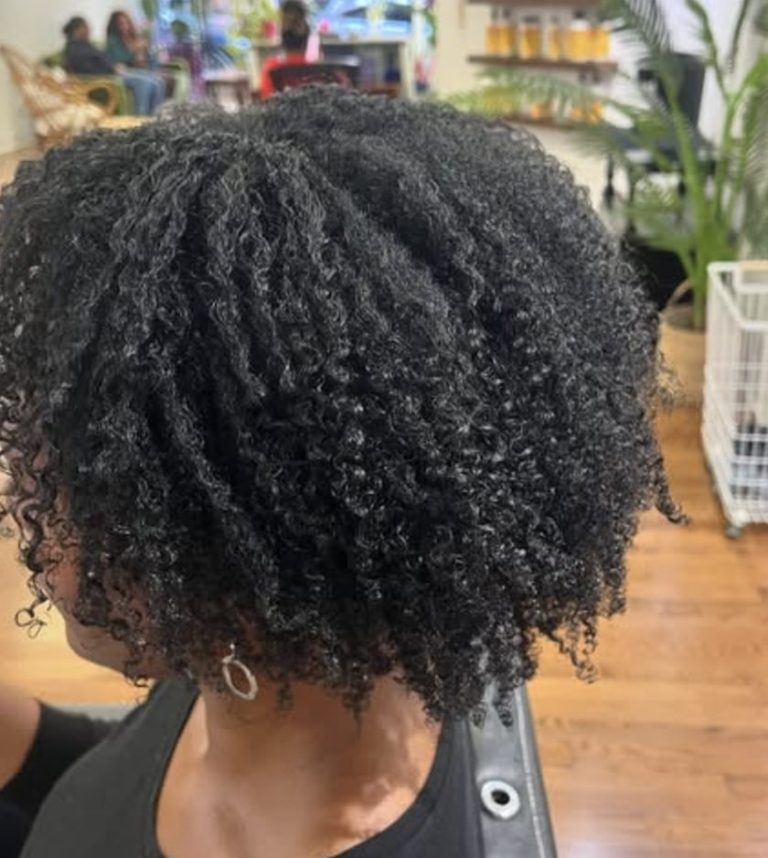 83 Stunning Shoulder-Length Hairstyles For Curly Hair