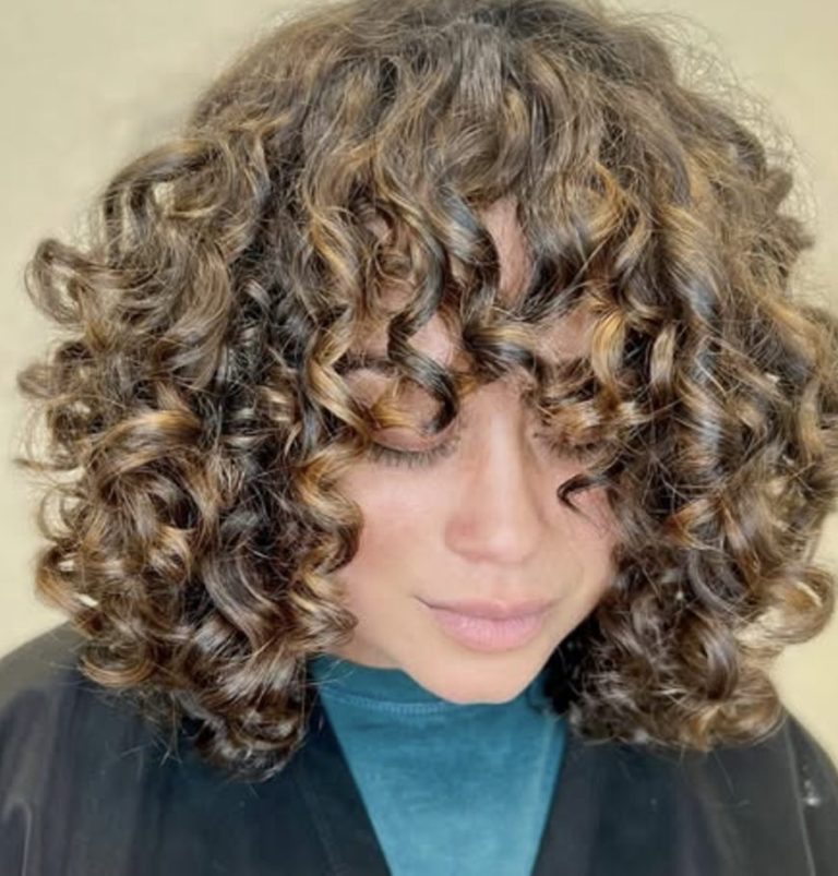 83 Stunning Shoulder-Length Hairstyles For Curly Hair