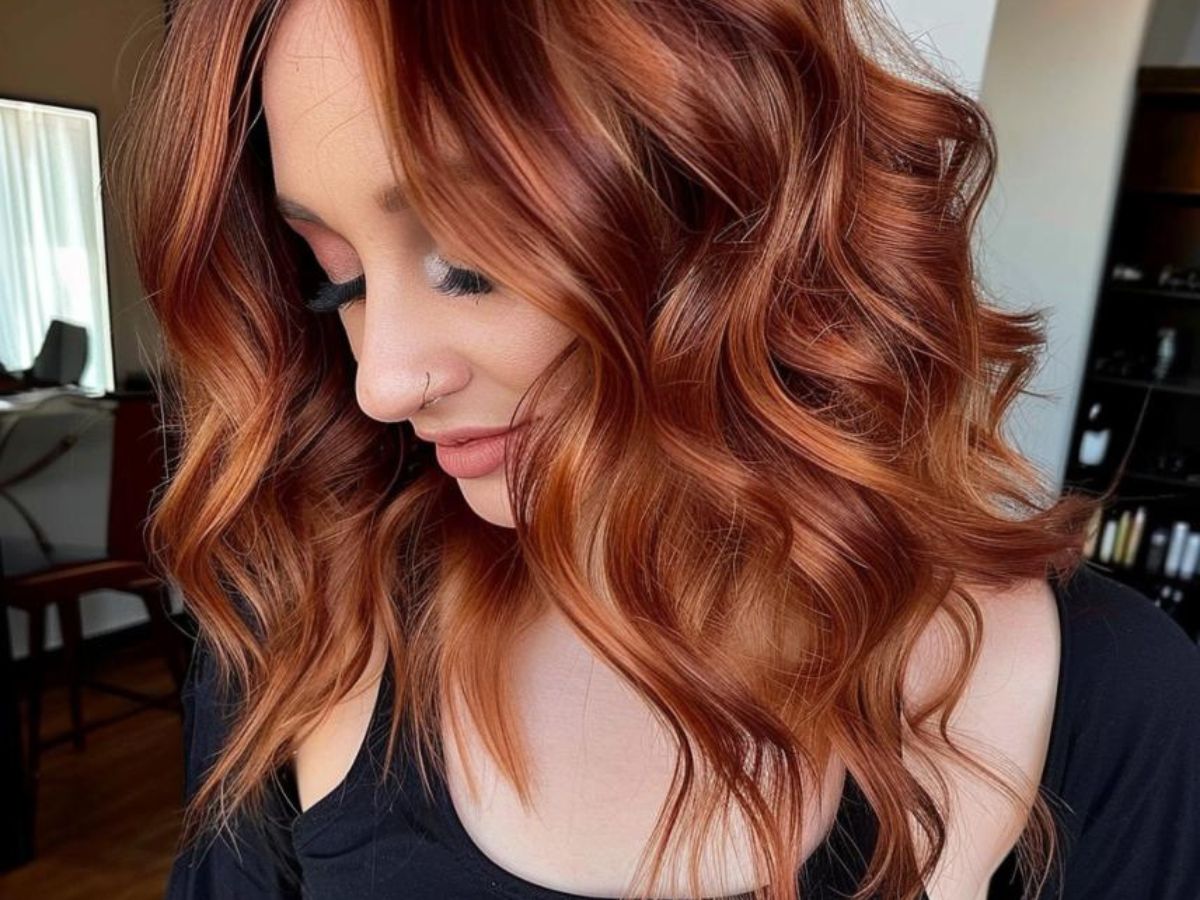 60 Beautiful Auburn Hairstyles You Have To Try in 2025
