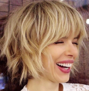 Celebrities Are Obsessed With These 75 Cute Choppy Bobs