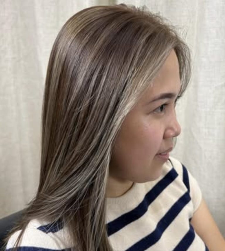 65 Ravishing Silver & White Highlight Ideas That Redefine Aging Gracefully