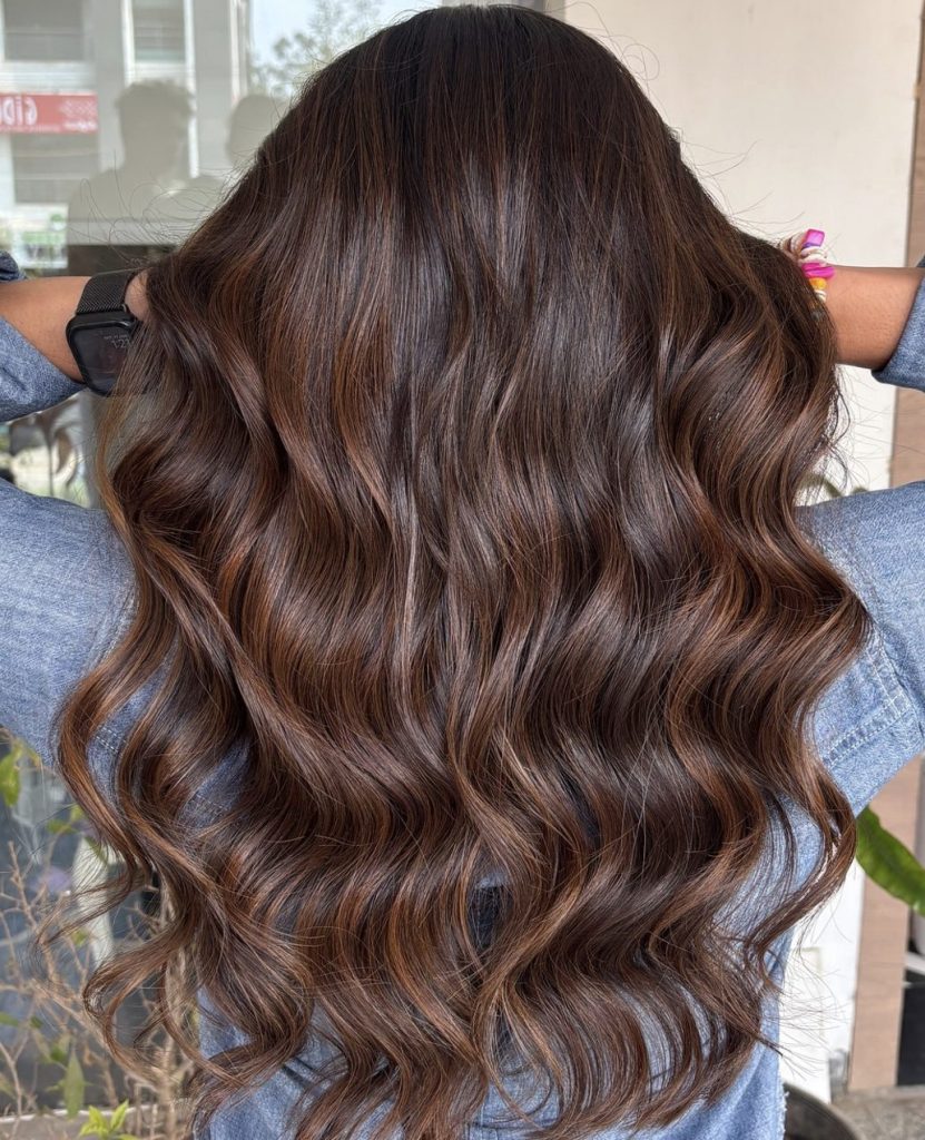 60 Beautiful Auburn Hairstyles You Have To Try in 2025