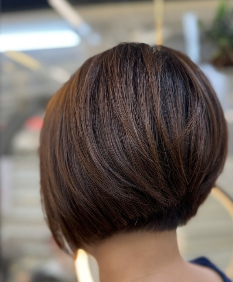 55 Perfect Inverted Bob Hairstyles for for 2025