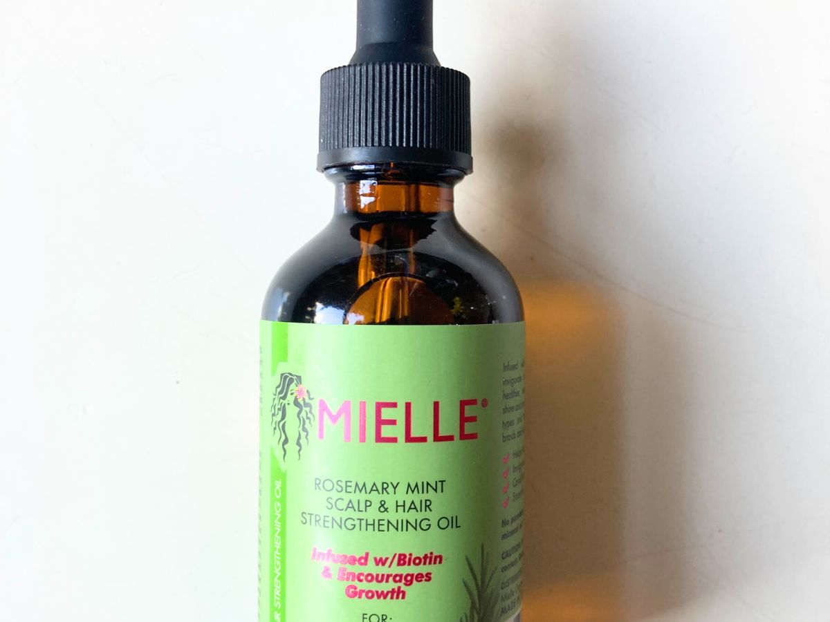 Mielle Rosemary Mint Scalp Oil Review, Expert Tested