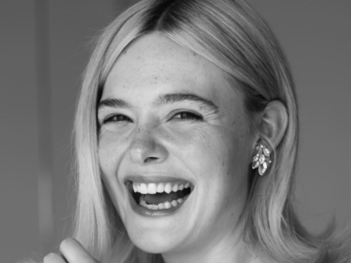 These Iconic Celebrity Bobs & Lobs Are Proof: Short Hair Is In For Summer