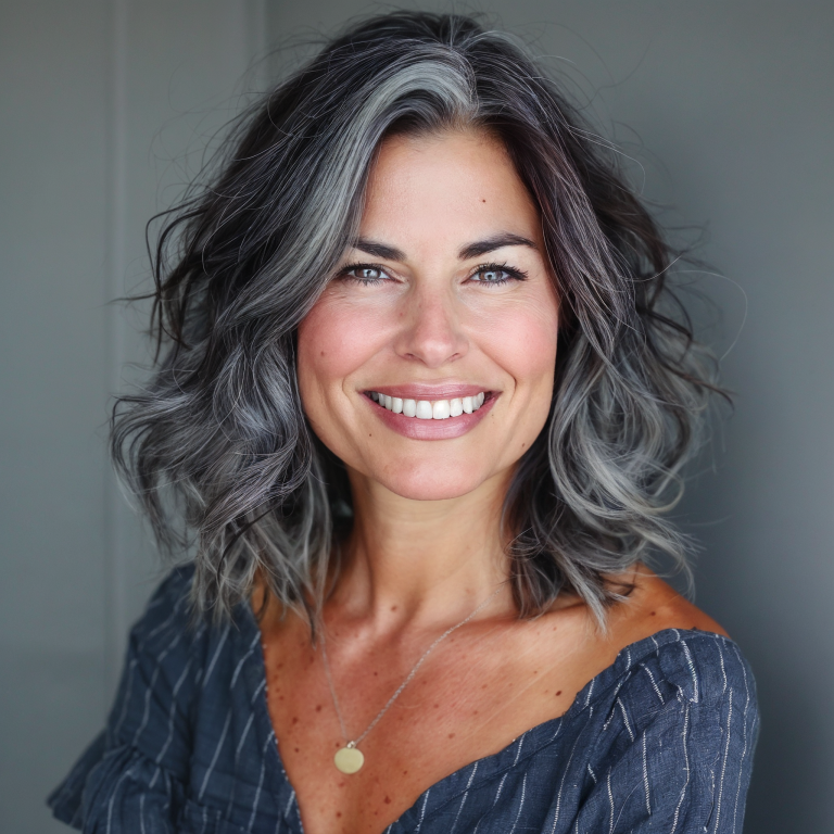 40 Gorgeous Ways to Blend Grays Into Dark Hair